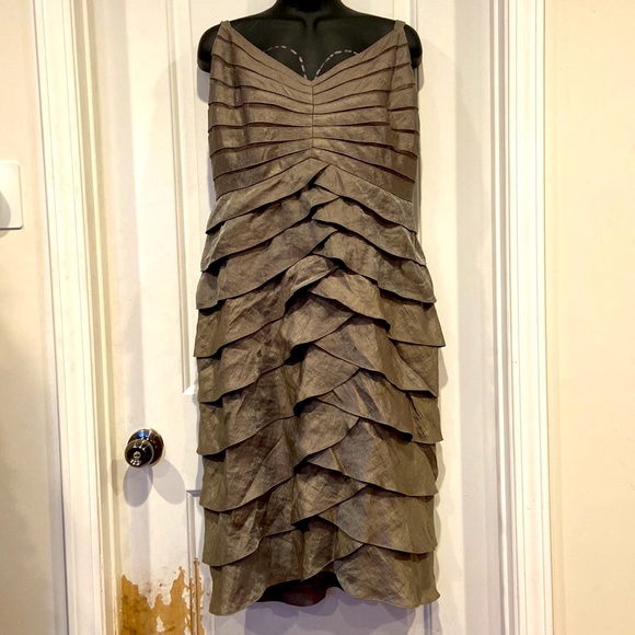 Adrianna Papell | Dresses | Adrianna Papell Occasions Graffiti Warm ...